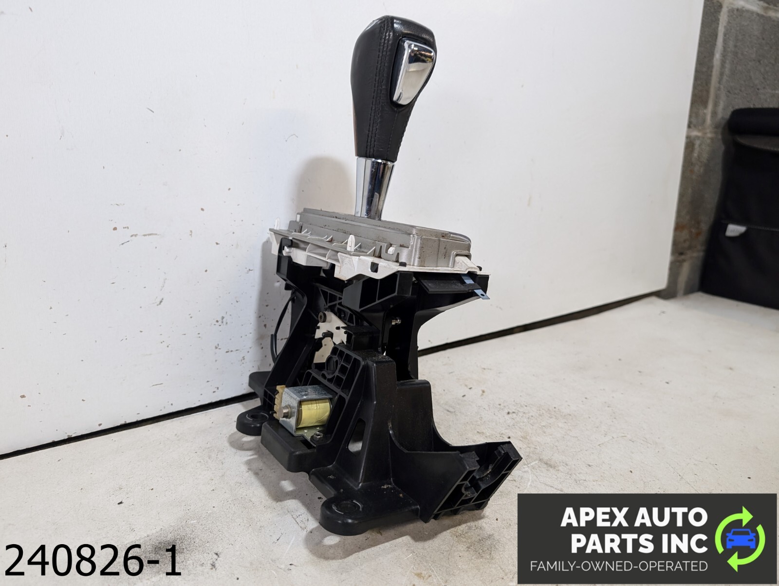 OEM 2012 Buick Enclave 3.6L Auto Transmission Floor Shift Shifter Gear ...
