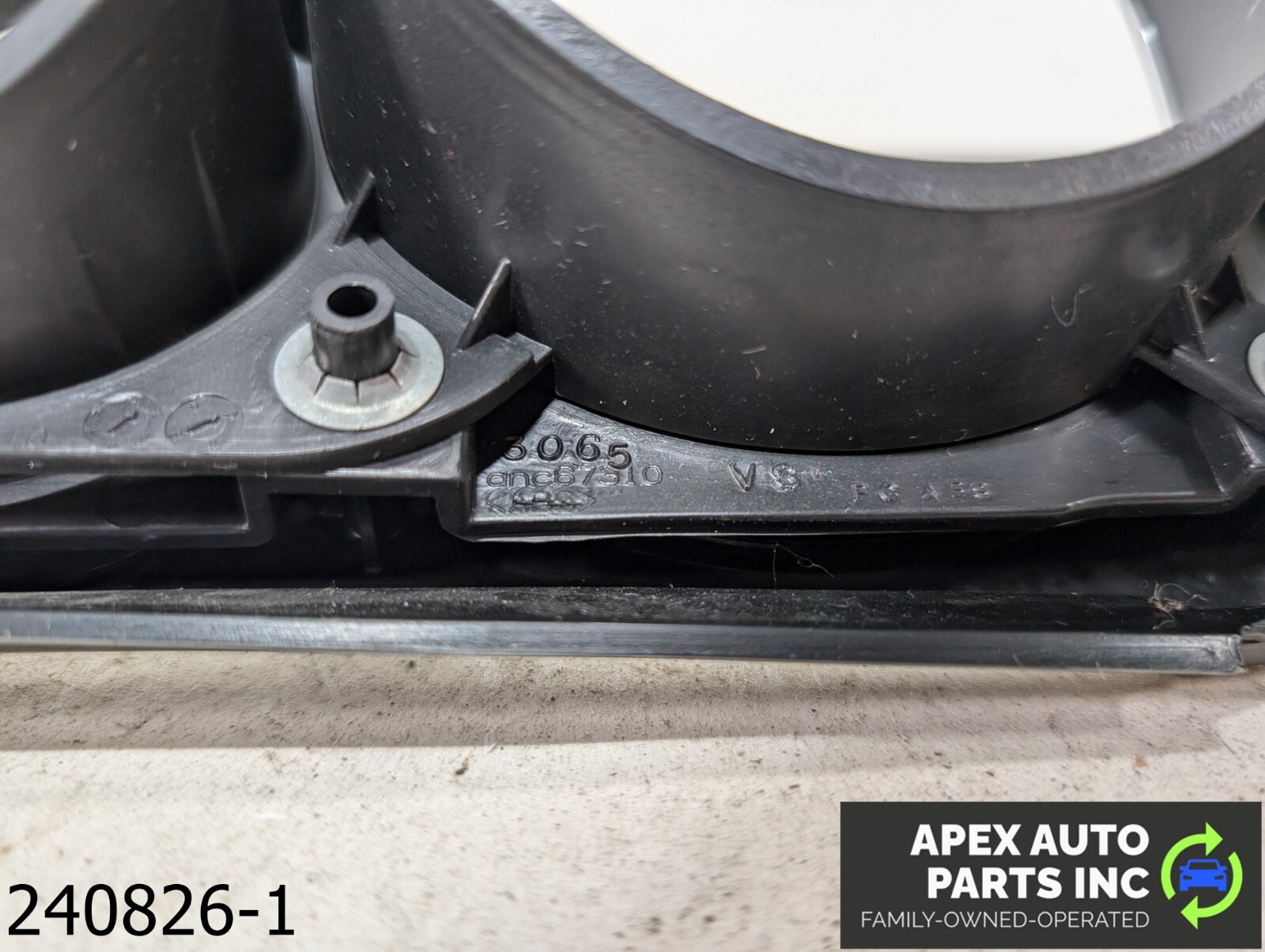 OEM 2012 Buick Enclave 3.6L SPEEDOMETER GAUGE CLUSTER TRIM BEZEL ...